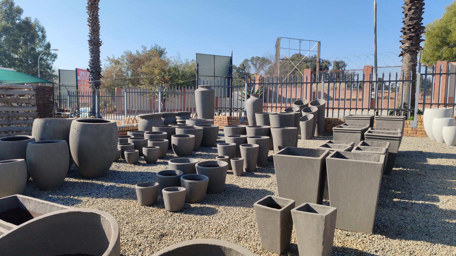 Garden Pots - Goodies For Gardens